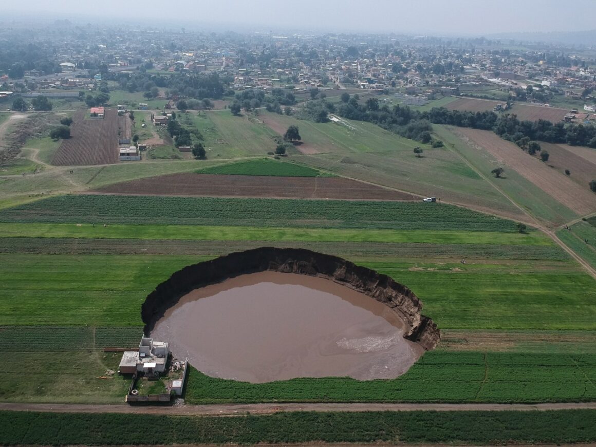 Socavones, fenómenos geológicos muy frecuentes - Fusilerías